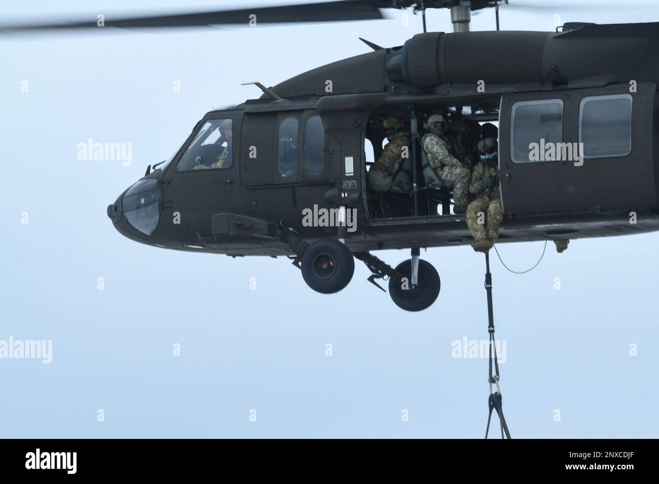 A UH-60 Blackhawk from the 1-147th Aviation Regiment, Michigan National ...