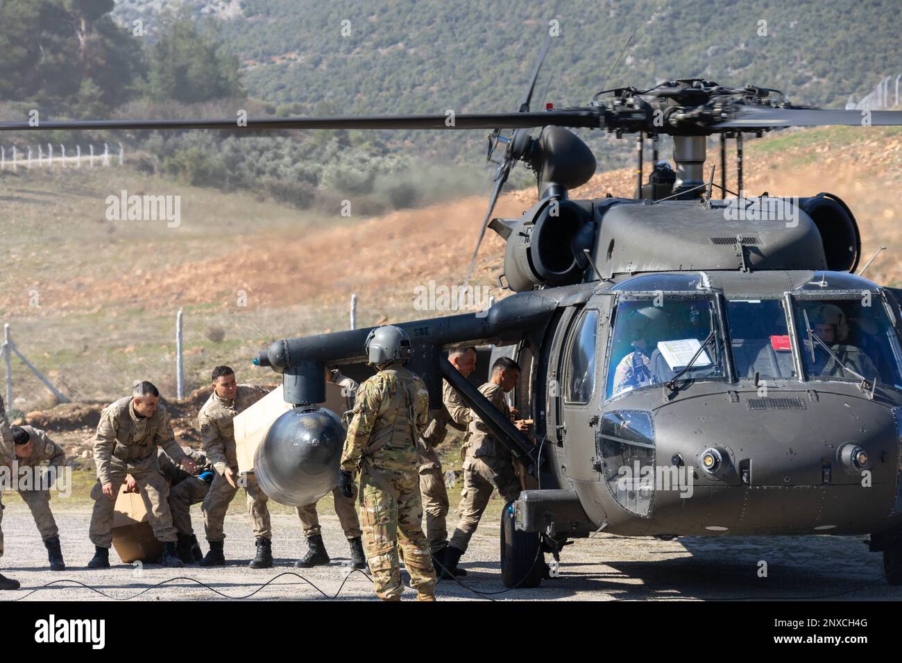 U.S. Army UH-60M Blackhawk assigned to 1st Armored Division, Combat ...