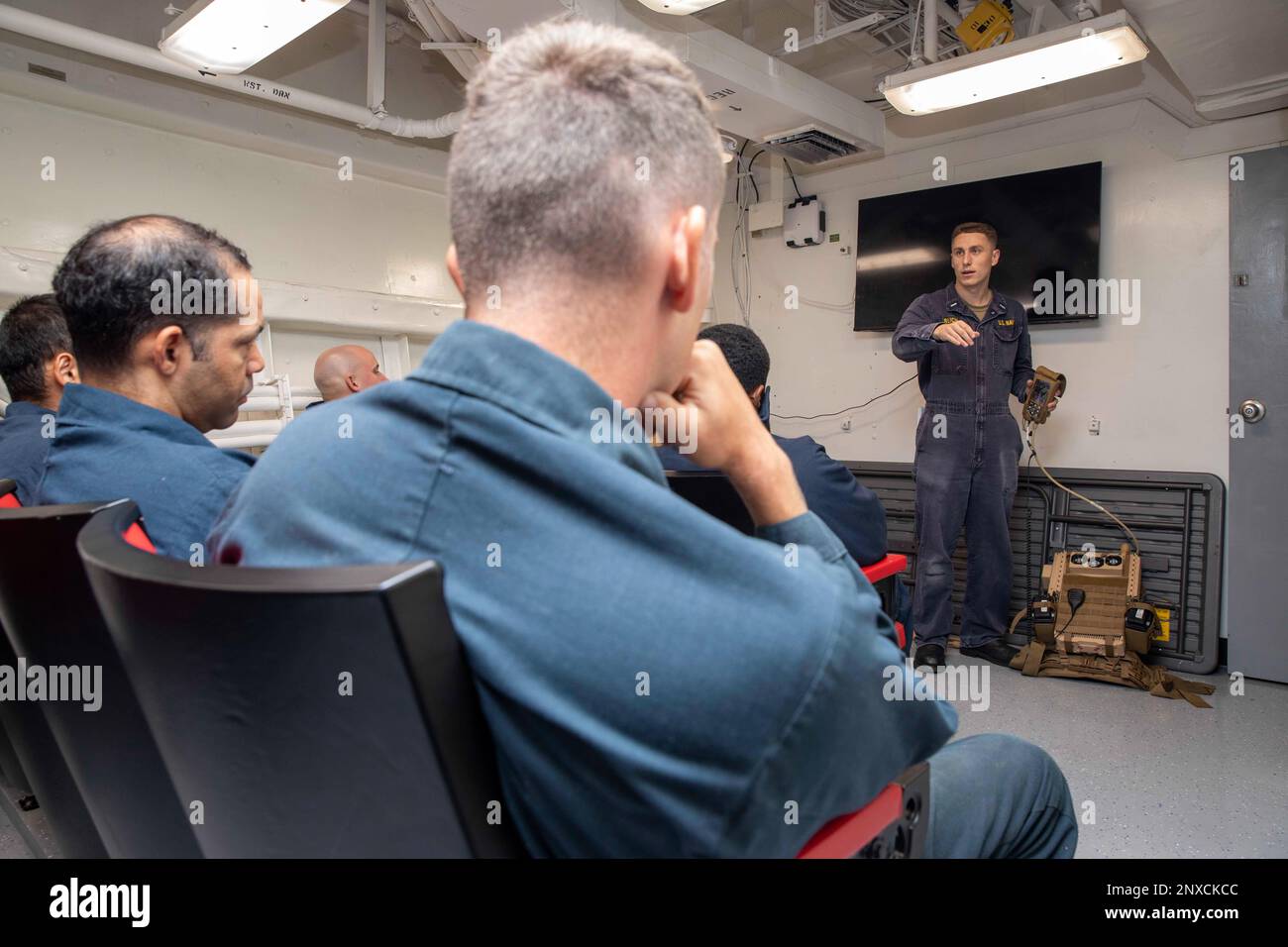 230210-N-SN516-1002 SOUTH CHINA SEA (Feb. 10, 2023) U.S. Navy Lt. j.g ...