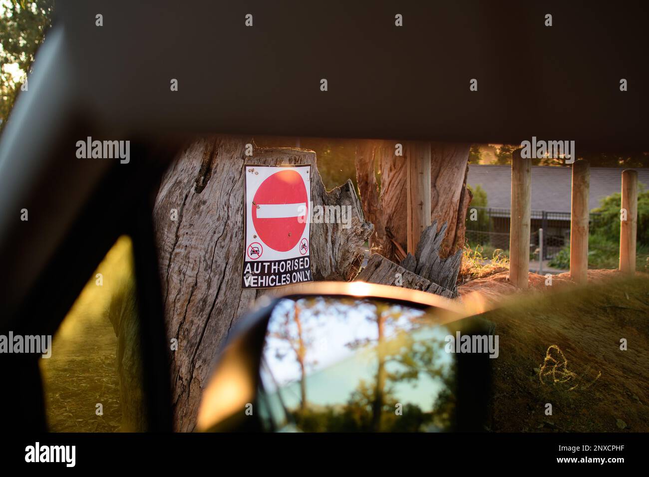 Authorized vehicles only sign Stock Photo - Alamy