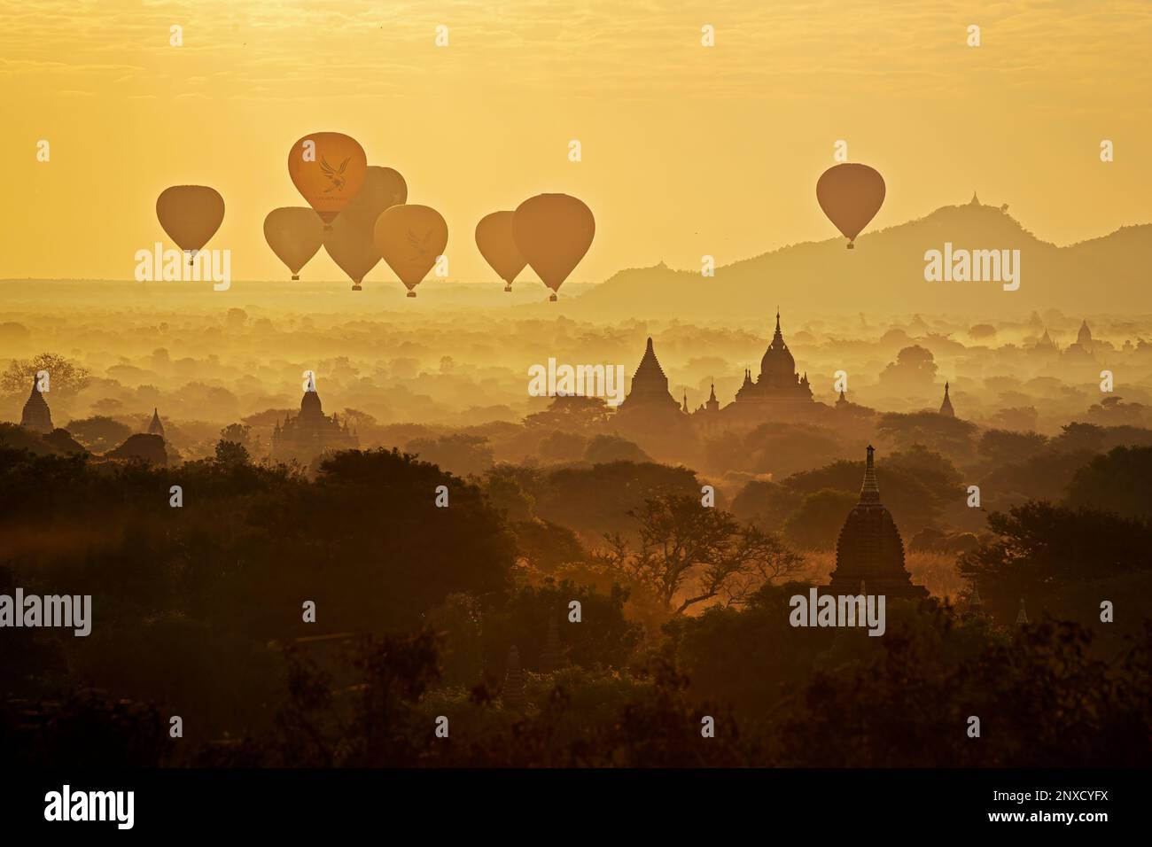 Balloons Over Bagan Stock Photo - Alamy