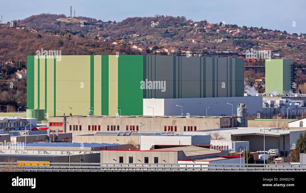 Muggia architecture hi-res stock photography and images - Alamy