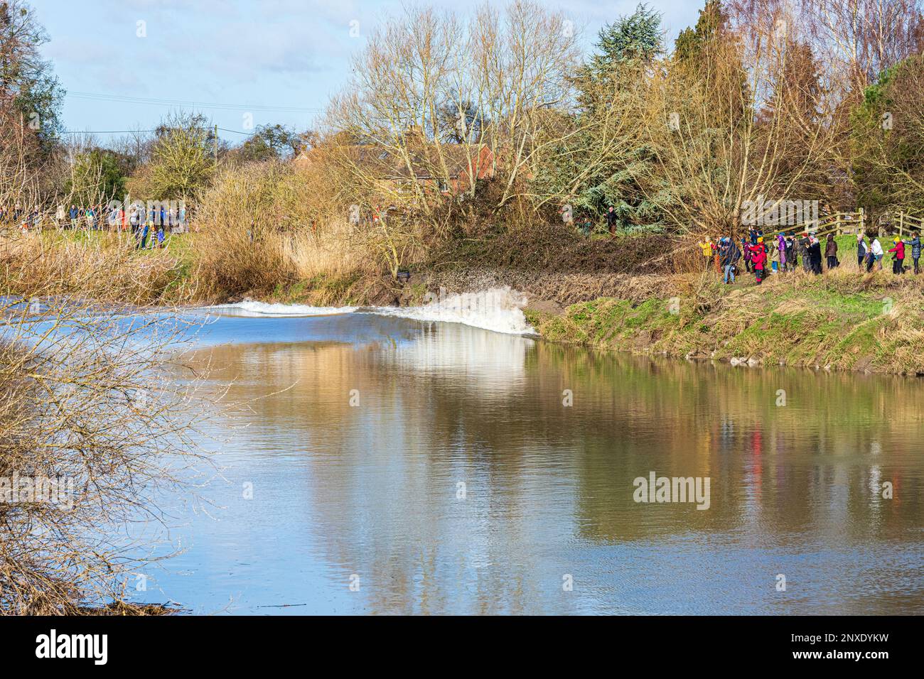 Tidal waves surge bank hi-res stock photography and images - Alamy