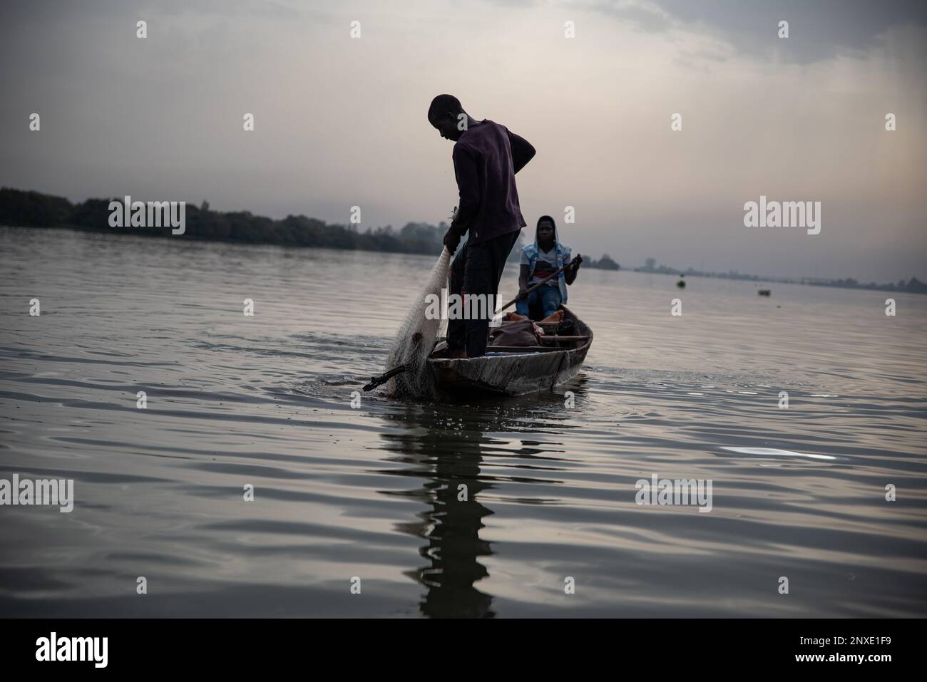 Nicolas Remene / Le Pictorium - Fishing and suffocation of the Niger ...