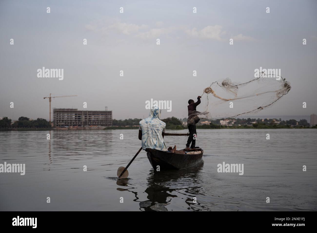 Nicolas Remene / Le Pictorium - Fishing and suffocation of the Niger ...