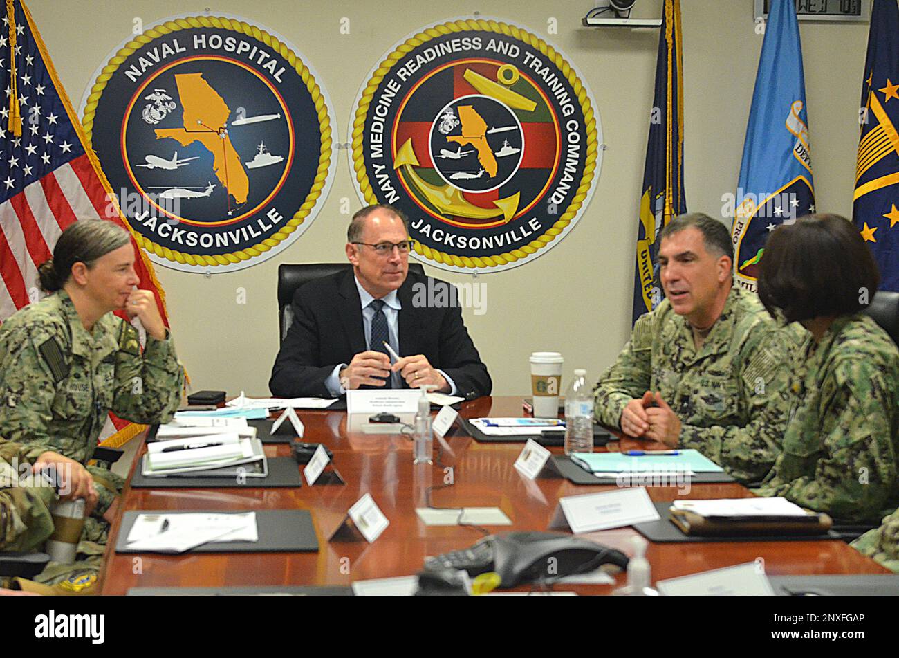 Combined executive board hi-res stock photography and images - Alamy