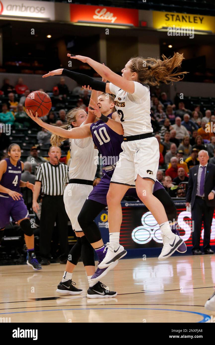 INDIANAPOLIS, IN - MARCH 01: Northwestern Wildcats guard Lindsey ...