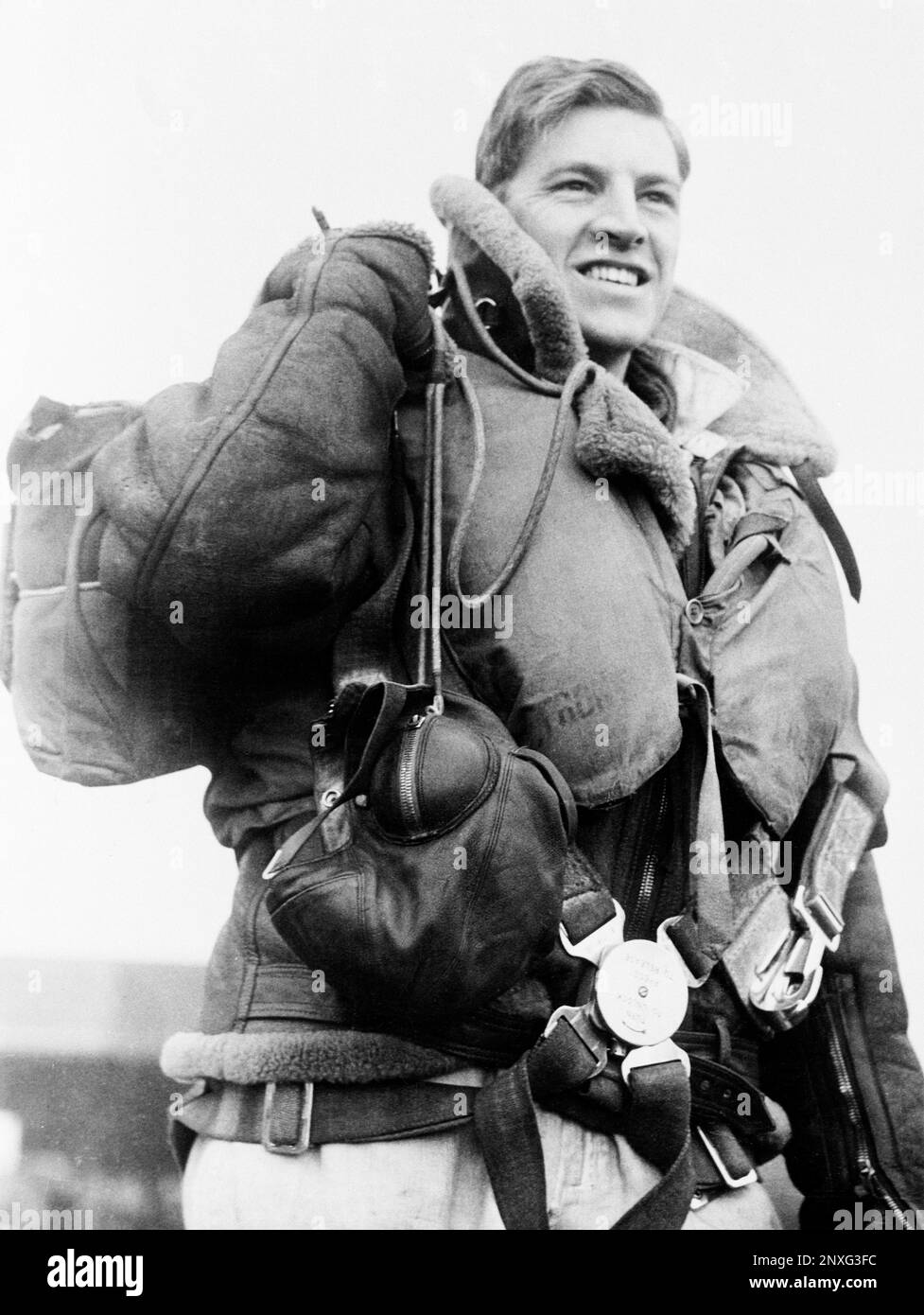 One of the Royal Air Force pilots who participated in the aerial battle ...