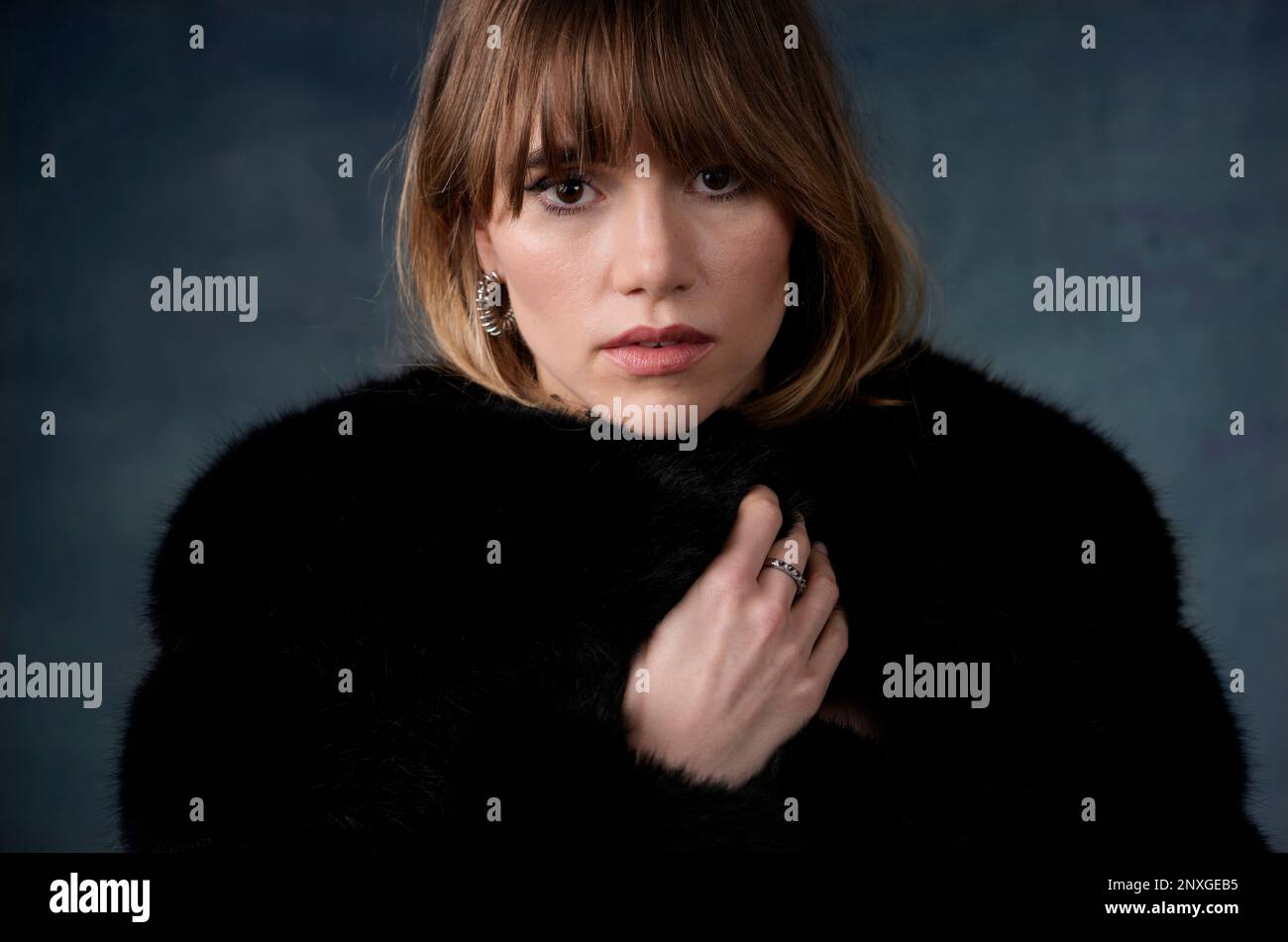 Suki Waterhouse, a cast member in the Amazon streaming miniseries ...