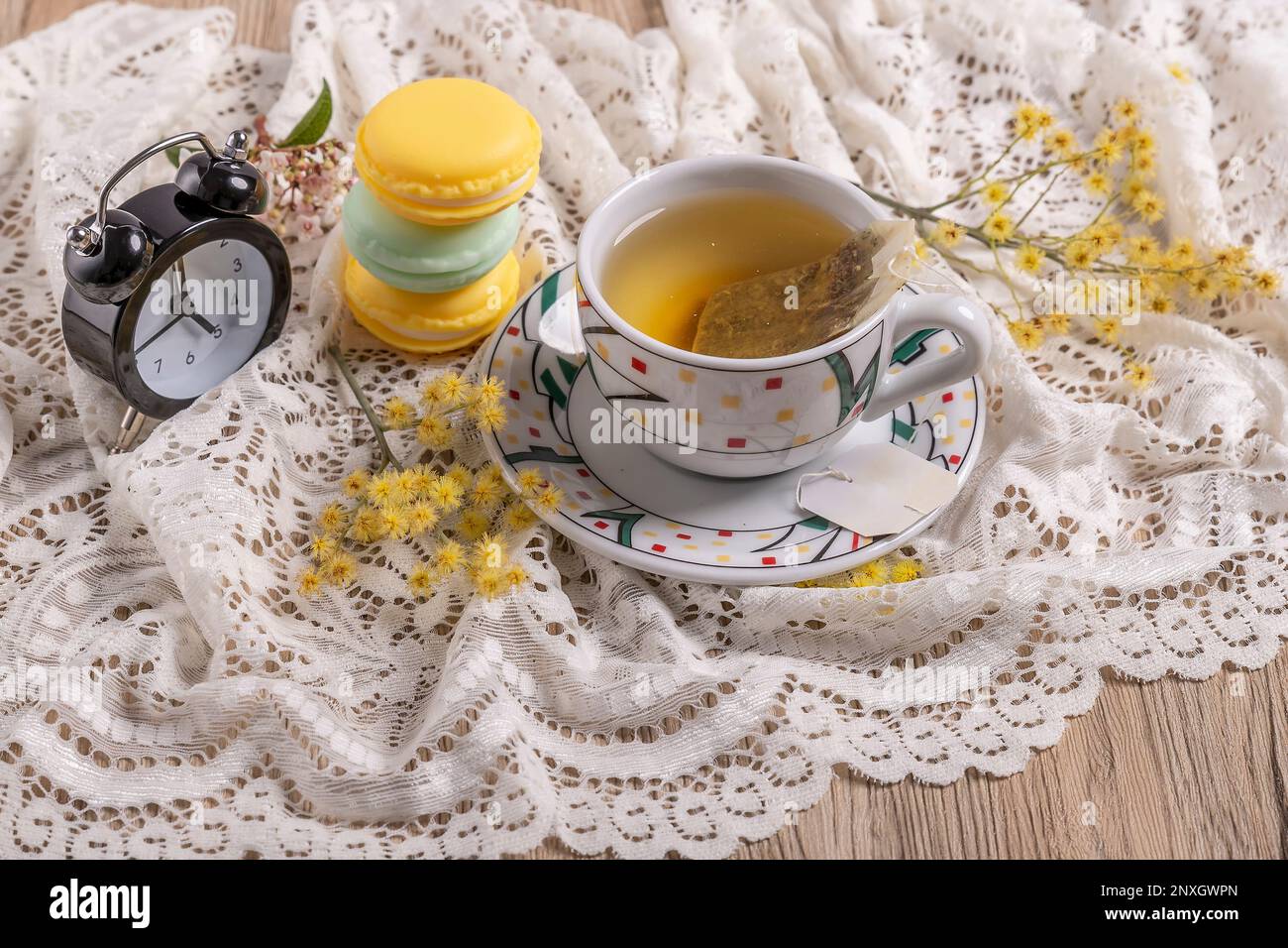 Three oclock snack hi-res stock photography and images - Alamy