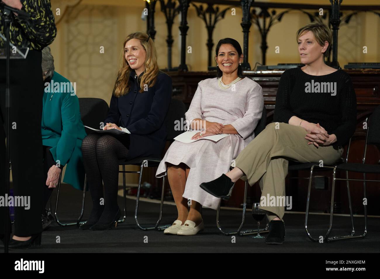 Priti patel and carrie johnson hi-res stock photography and images - Alamy