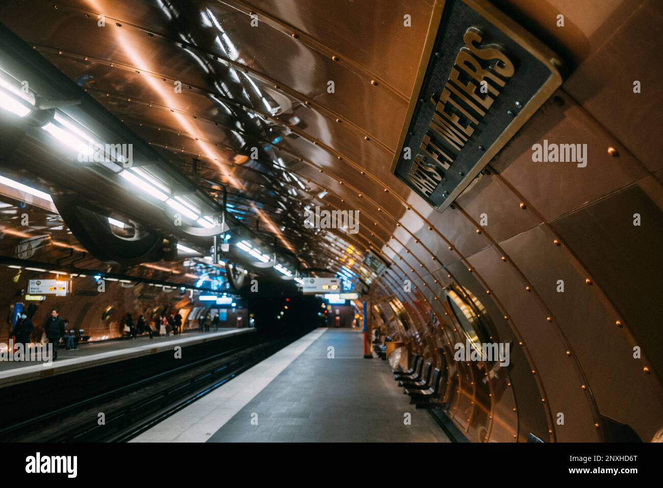 Paris, 09.02.23: Metro Station in copper optics „ Arts et metiers ...