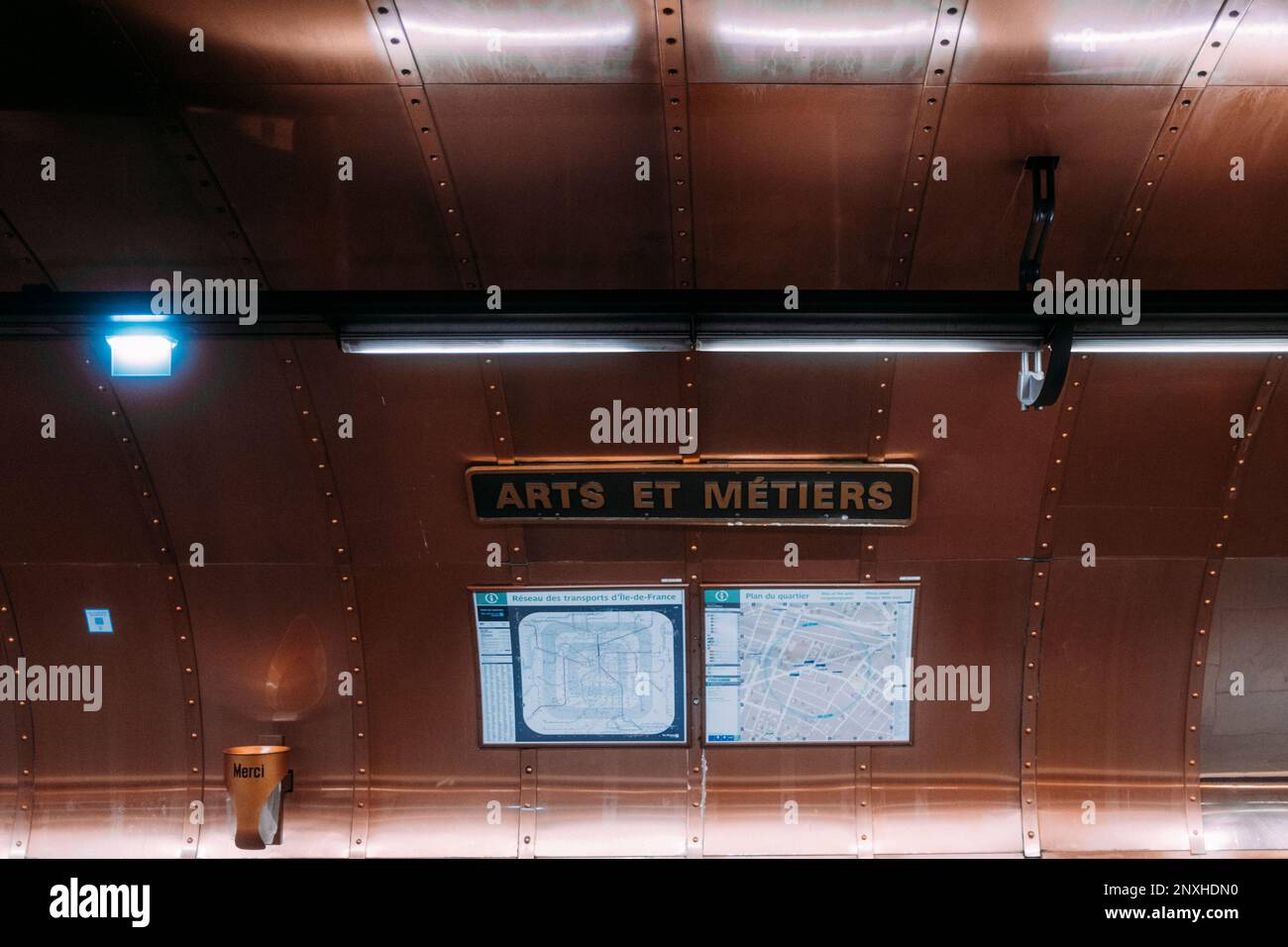 Paris, 09.02.23: Metro Station in copper optics „ Arts et metiers ...