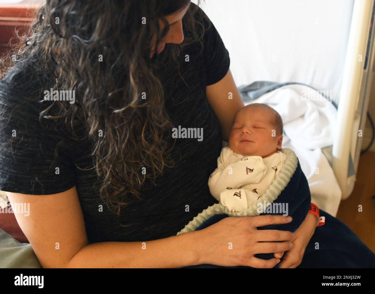 Naval Medical Center Camp Lejeune welcomed its first baby of the new ...