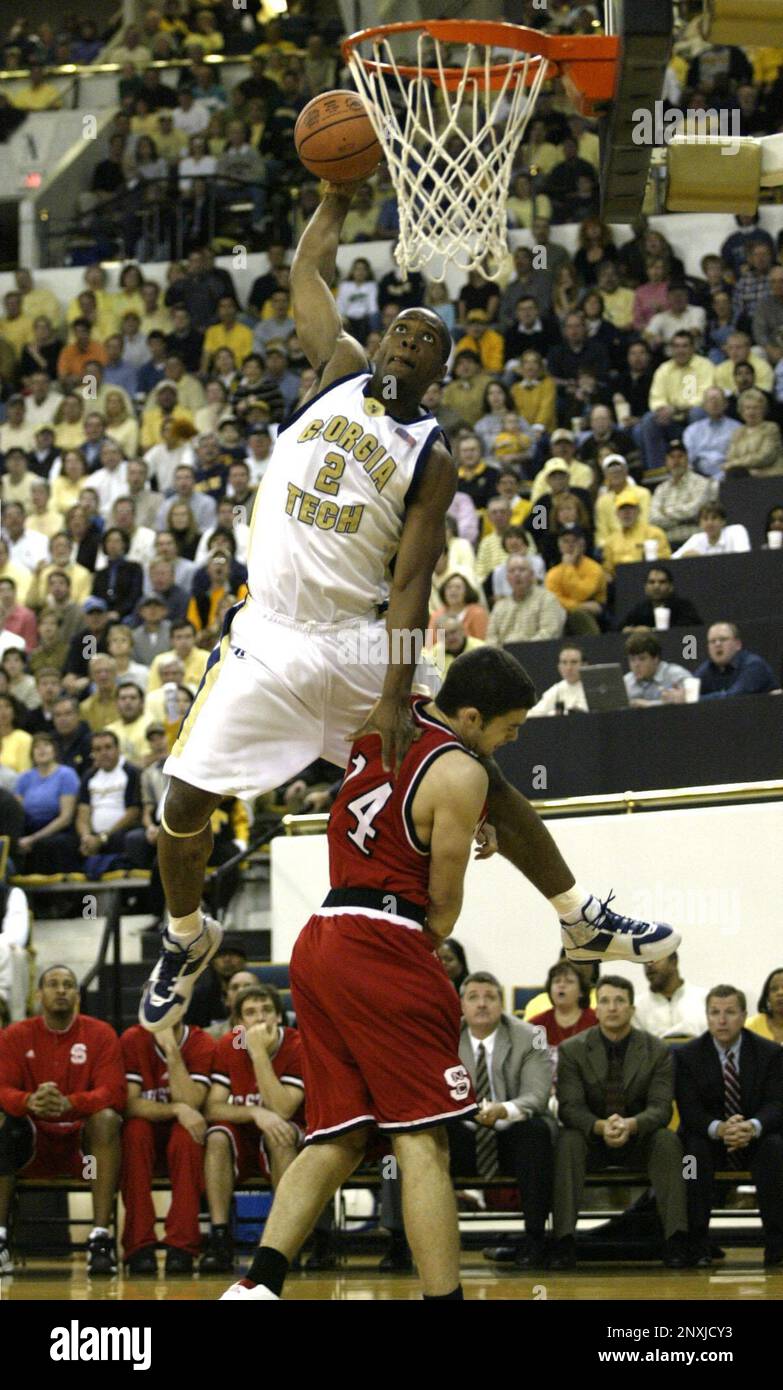 Georgia Tech Forward Isma'il Muhammad (2) dunks over North Carolina ...