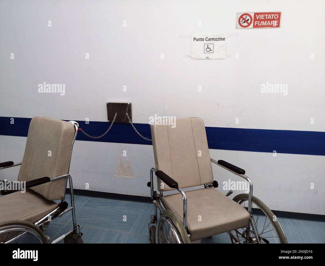 Wheelchair for the disabled Stock Photo - Alamy