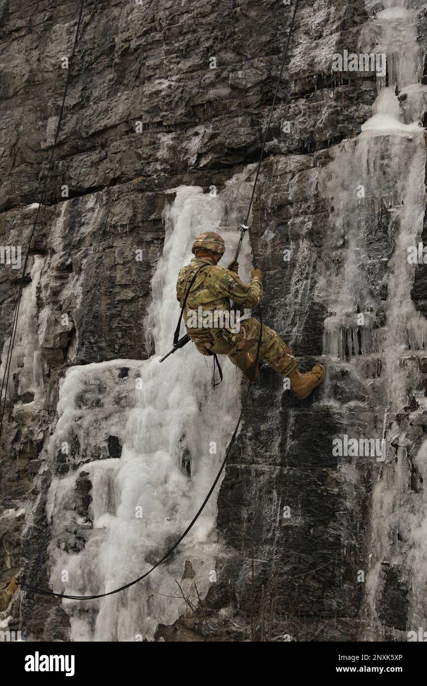 10th Mountain Division Soldiers complete the D-Series competition in ...