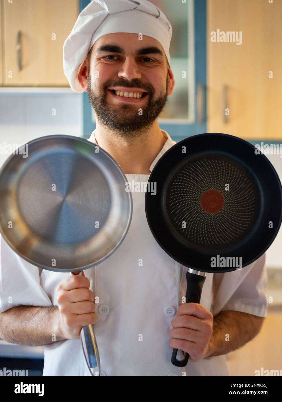 Non cook hi-res stock photography and images - Alamy