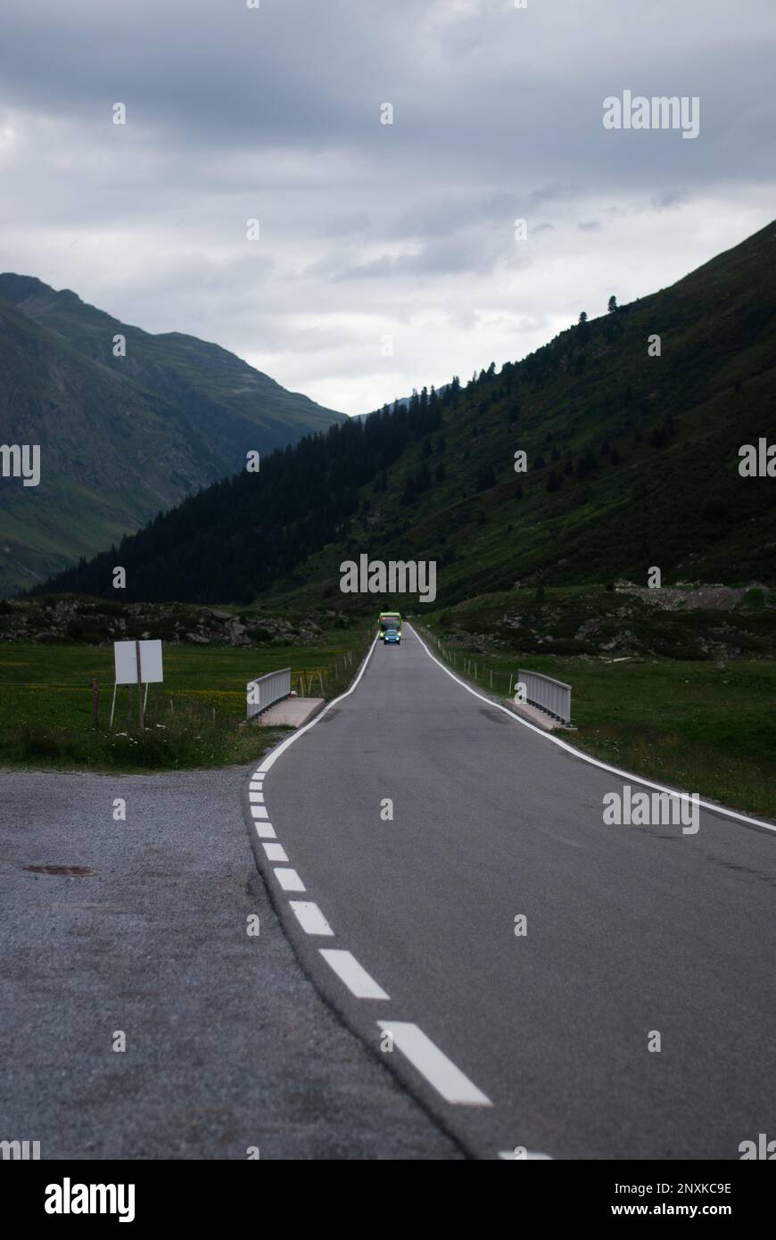 Green alps hi-res stock photography and images - Alamy