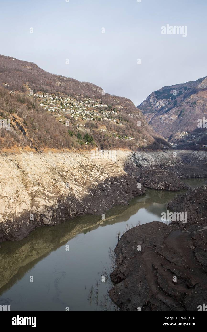 Switzerland, Canton Ticino, Verzasca valley, Verzasca dam, dam emptying ...
