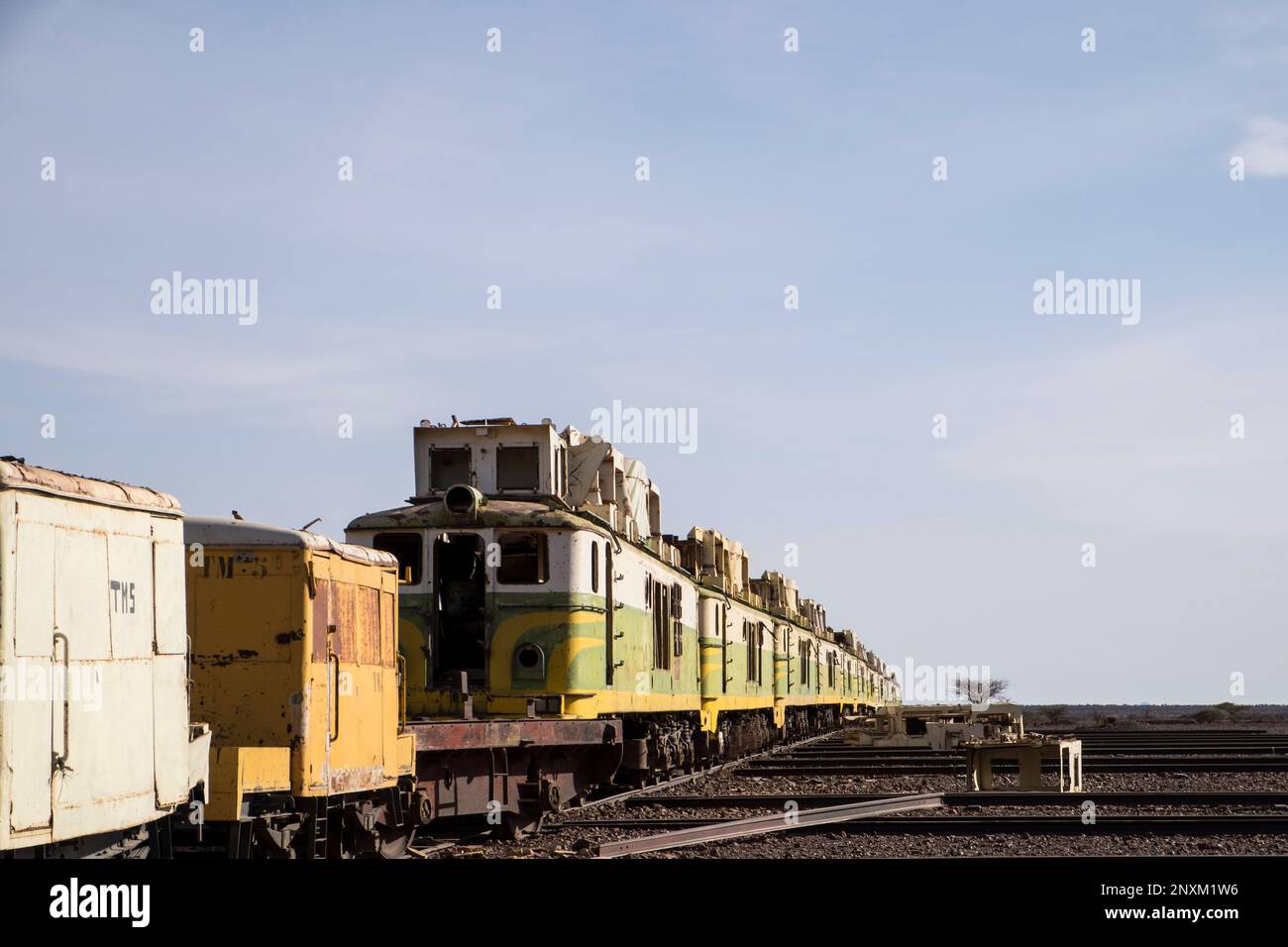 Mauritania, the longest railway in the world, connects Nouadhibou to ...