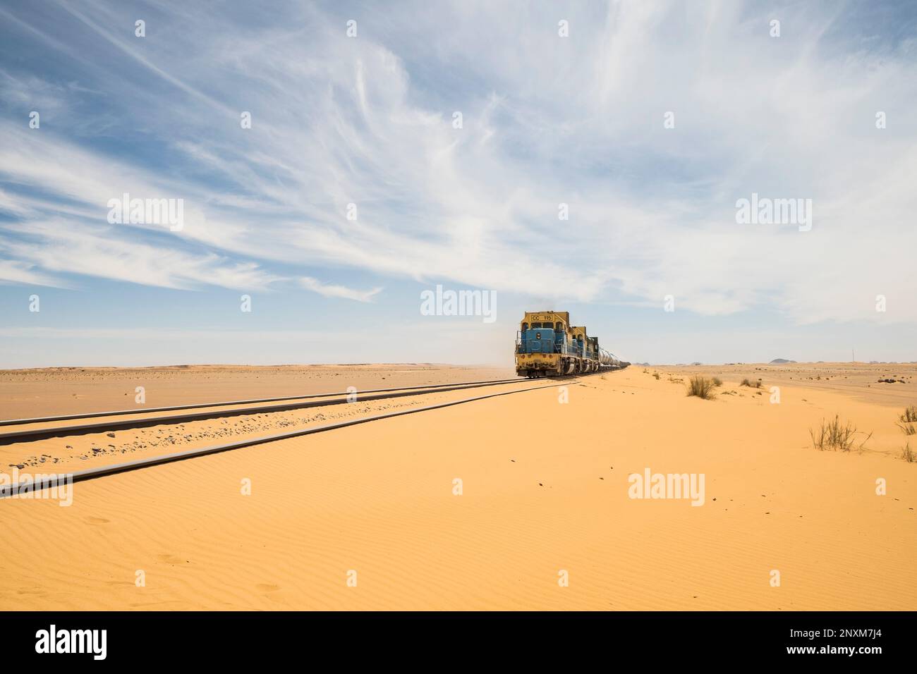Mauritania, the longest railway in the world, connects Nouadhibou to ...