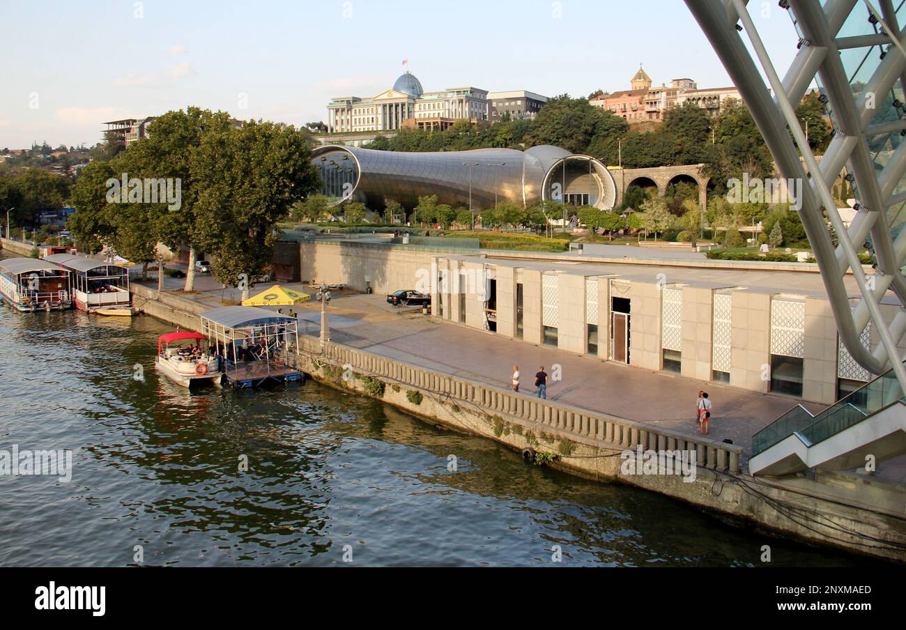 Mtkvari river front of the left bank, Rike Concert Hall, State Palace ...