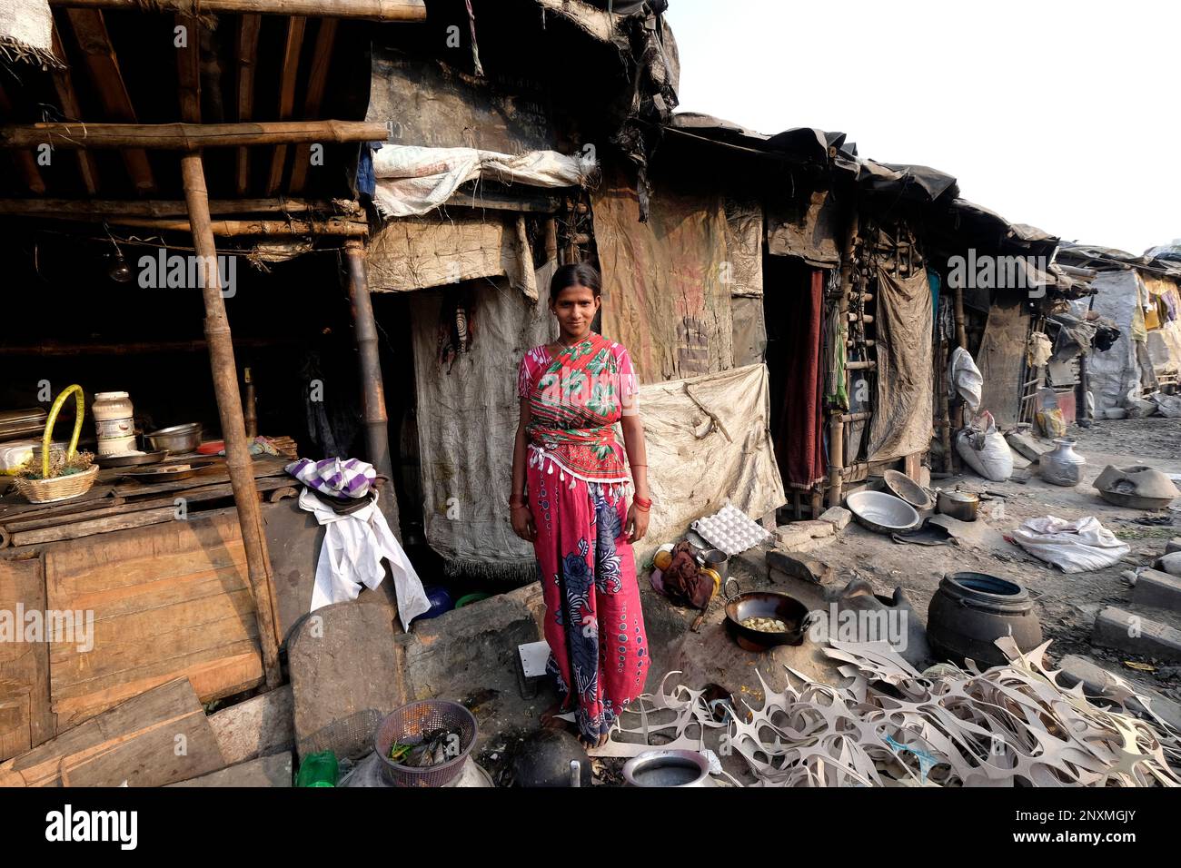 India, Kolkata, Park Circus slum Stock Photo - Alamy