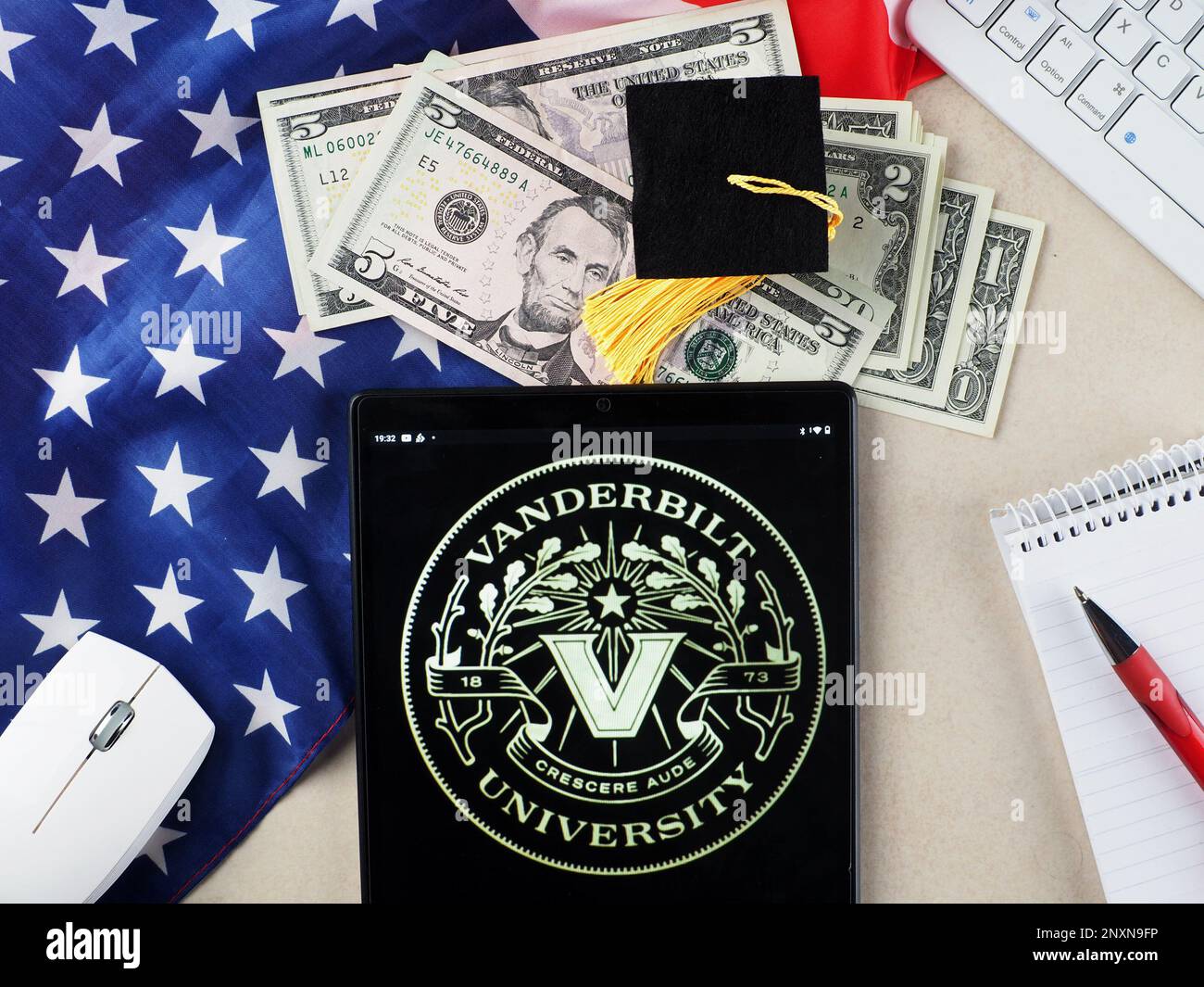 Vanderbilt university logo hi-res stock photography and images - Alamy