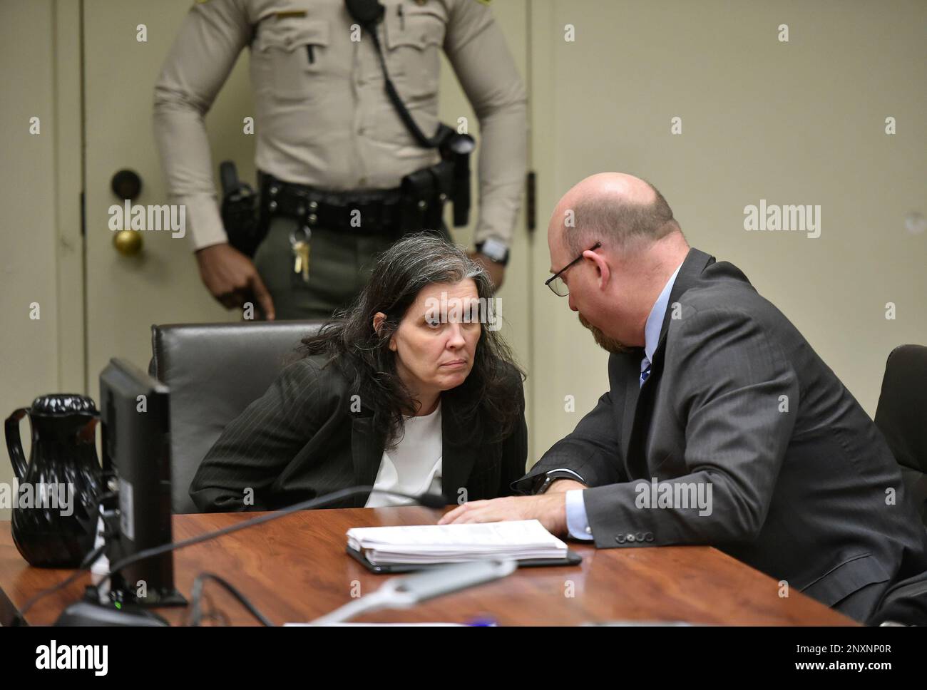 Louise Anna Turpin appears in court for her arraignment with attorney ...