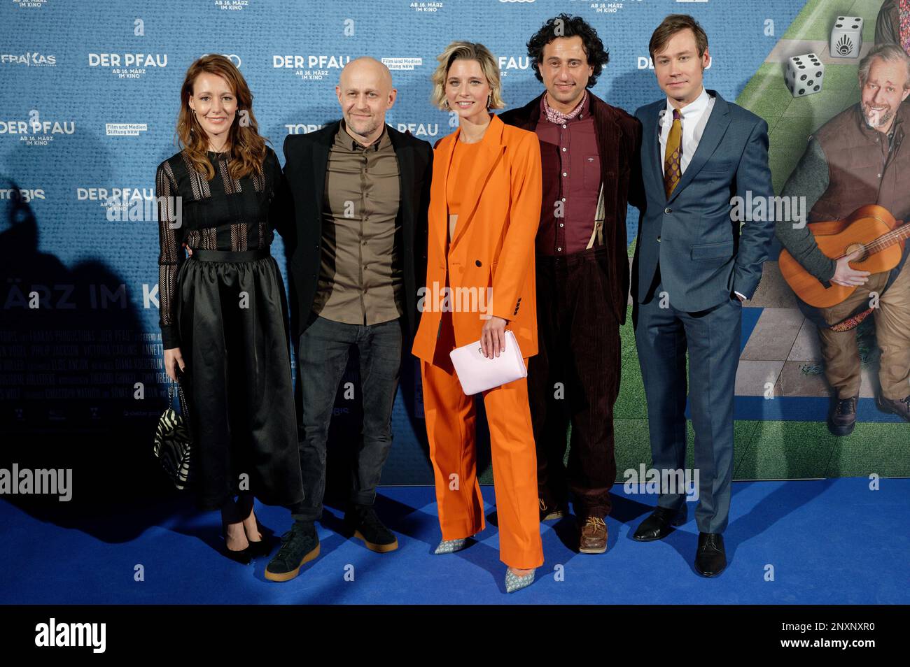 Cologne, Germany. 01st Mar, 2023. Actors Lavinia Wilson (l-r), Jürgen ...