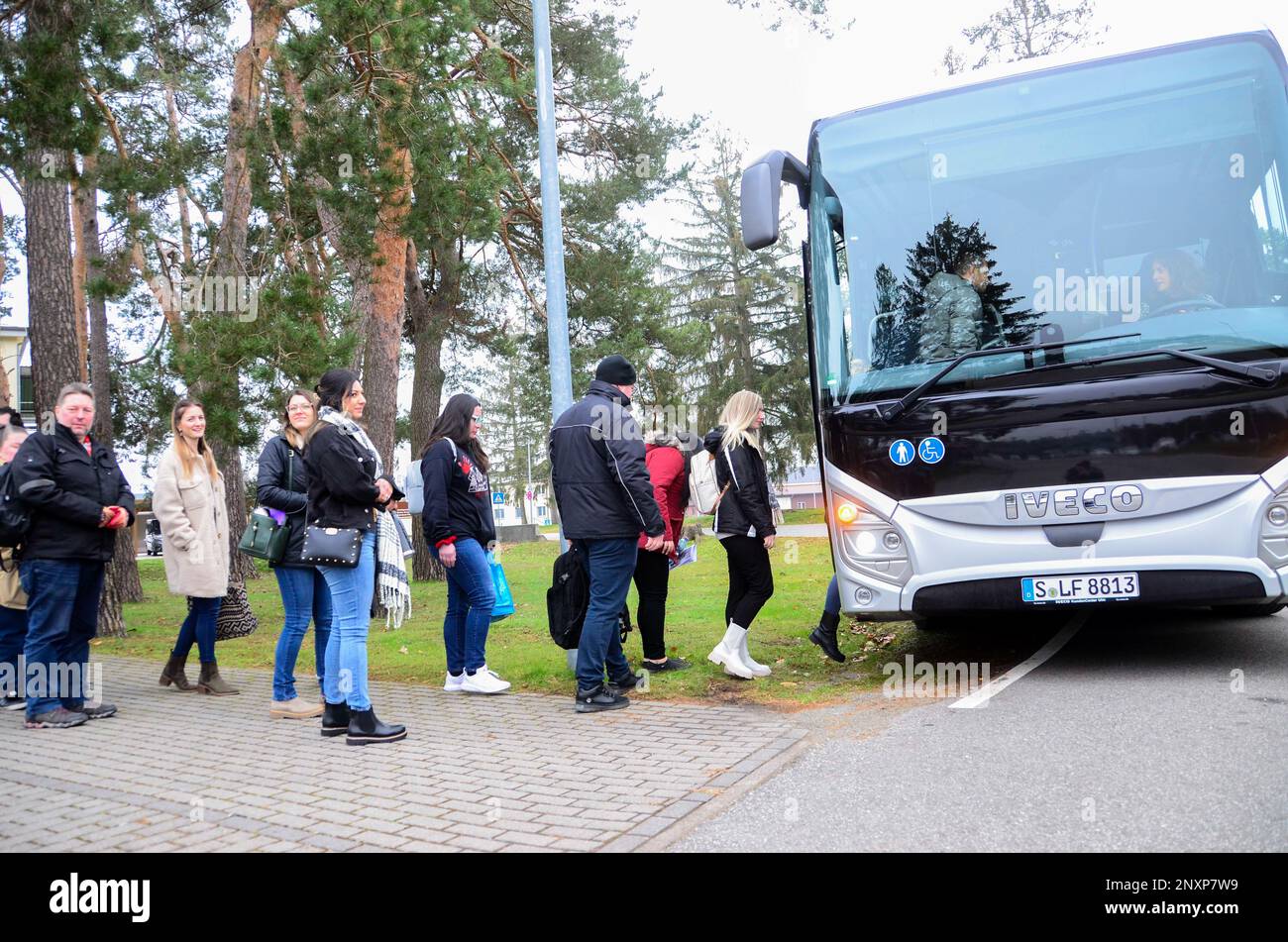 U.S. Army Garrison Rheinland-Pfalz’s newest employees attend a Team ...