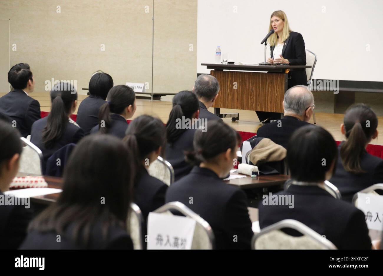 International Campaign to Abolish Nuclear Weapons, ICAN, Executive ...