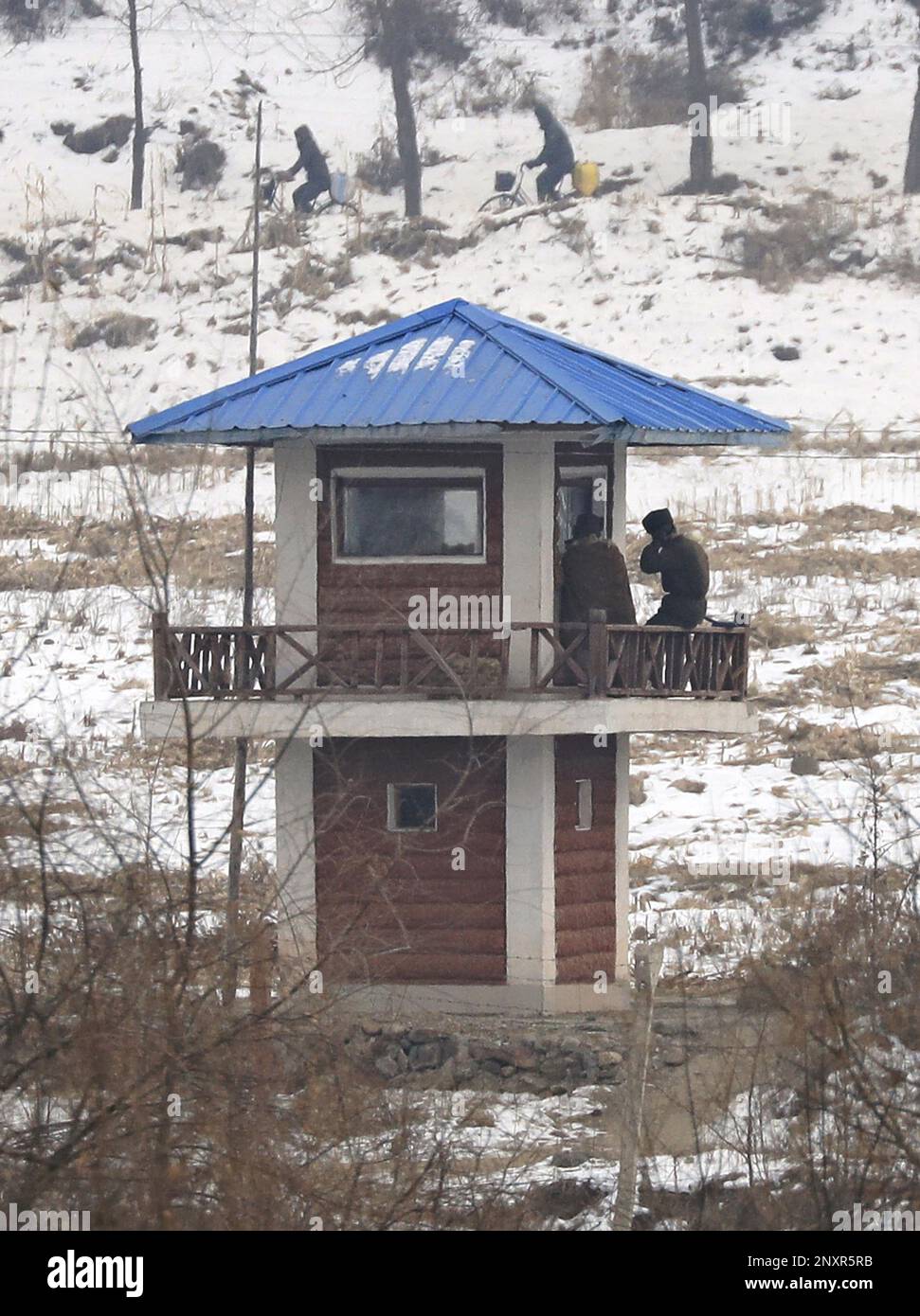 This photo shows Manpo City, the border to the Ji'an City, Jilin of ...