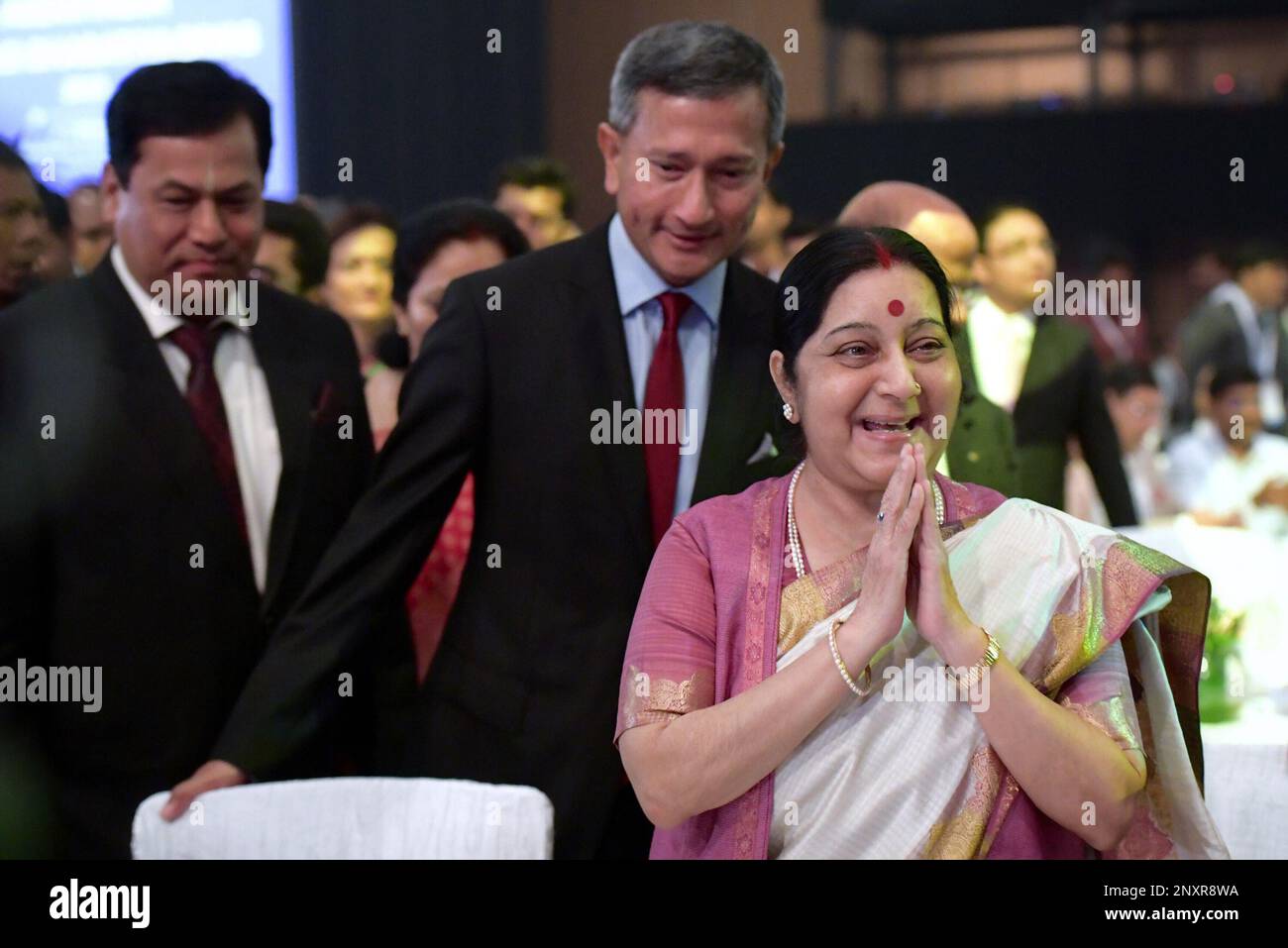 Foreign Minister Vivian Balakrishnan (in blue shirt) with his Indian ...