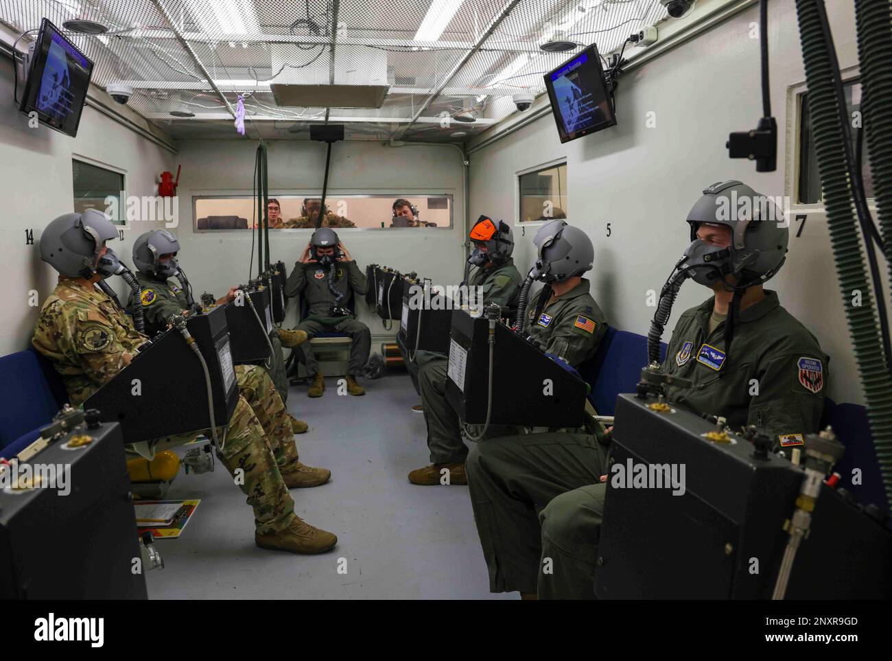 U.S. Air Force pilots and aircrew students stationed across the West ...