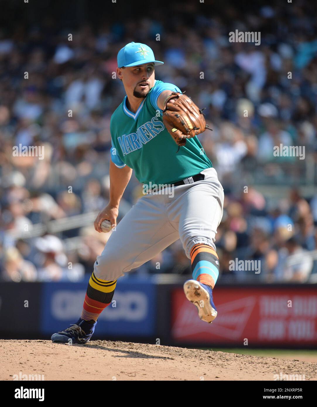 Seattle Mariners pitcher Dan Altavilla (53) during game against the New ...