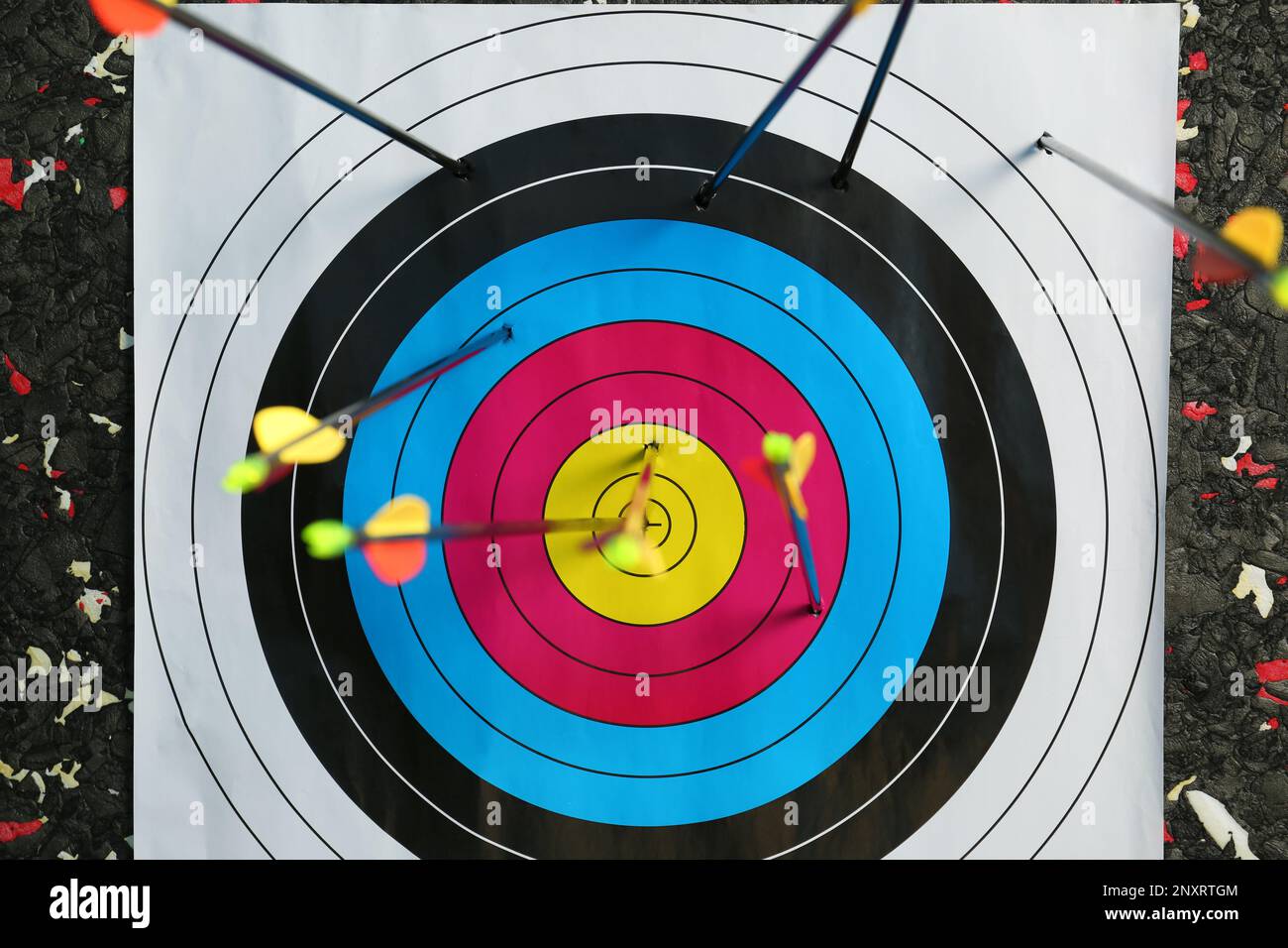 Many arrows hi-res stock photography and images - Alamy