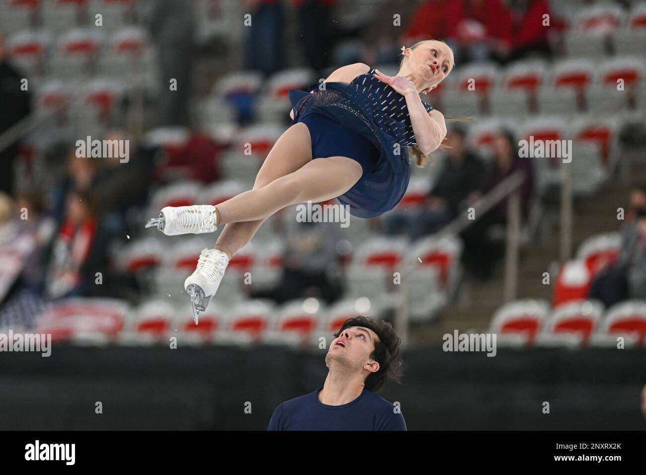 Ava KEMP & Yohnatan ELIZAROV (CAN), during Junior Pairs Short Program ...