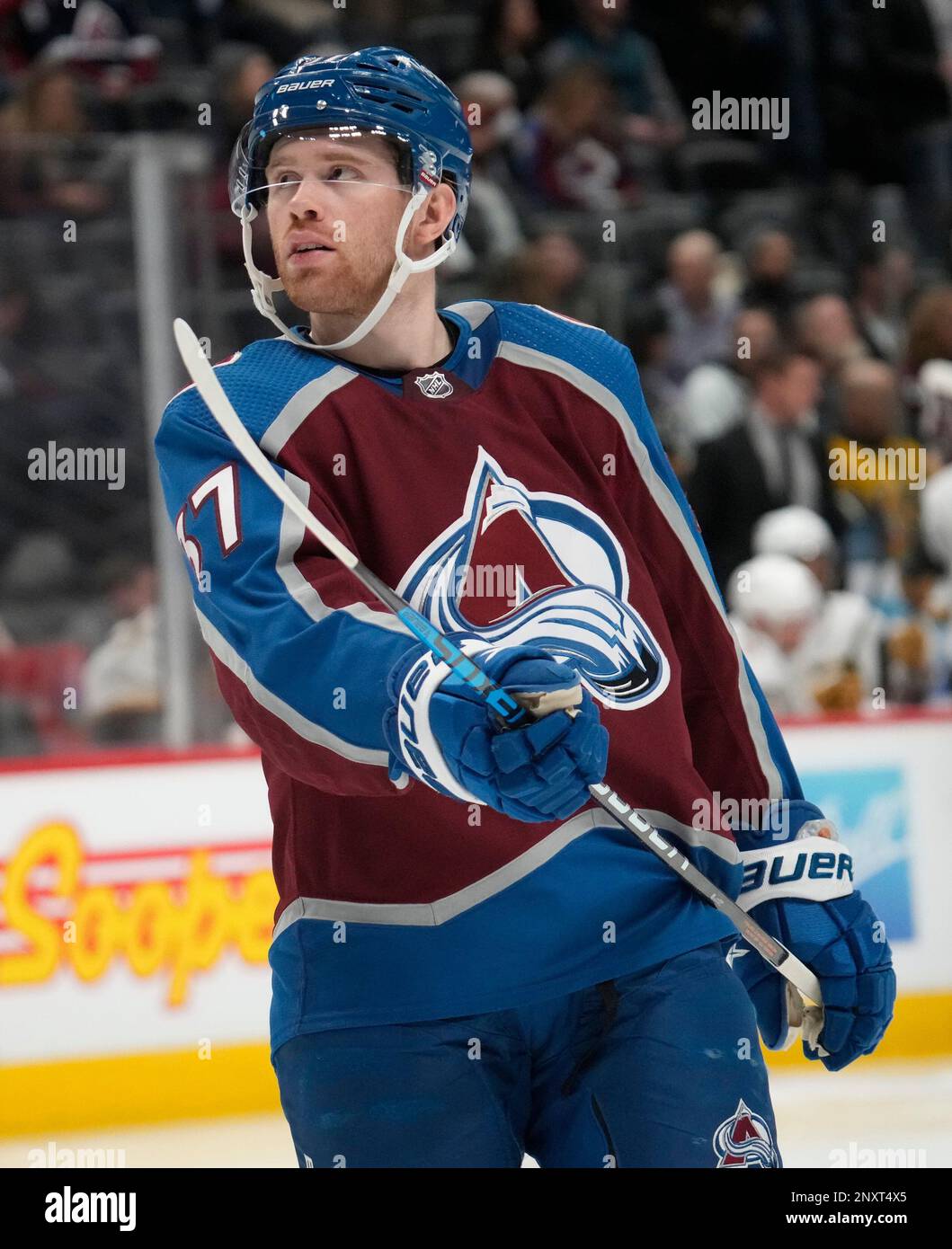 Colorado Avalanche left wing J.T. Compher (37) in the second period of ...