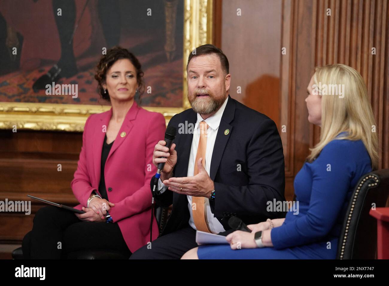 Aaron bean hi-res stock photography and images - Alamy