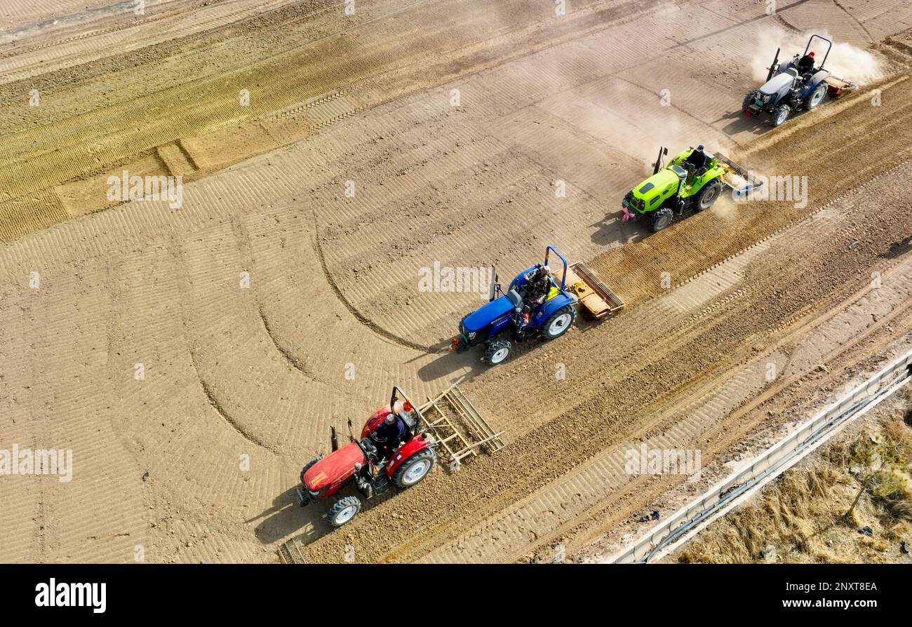 Turning the fields hi-res stock photography and images - Alamy