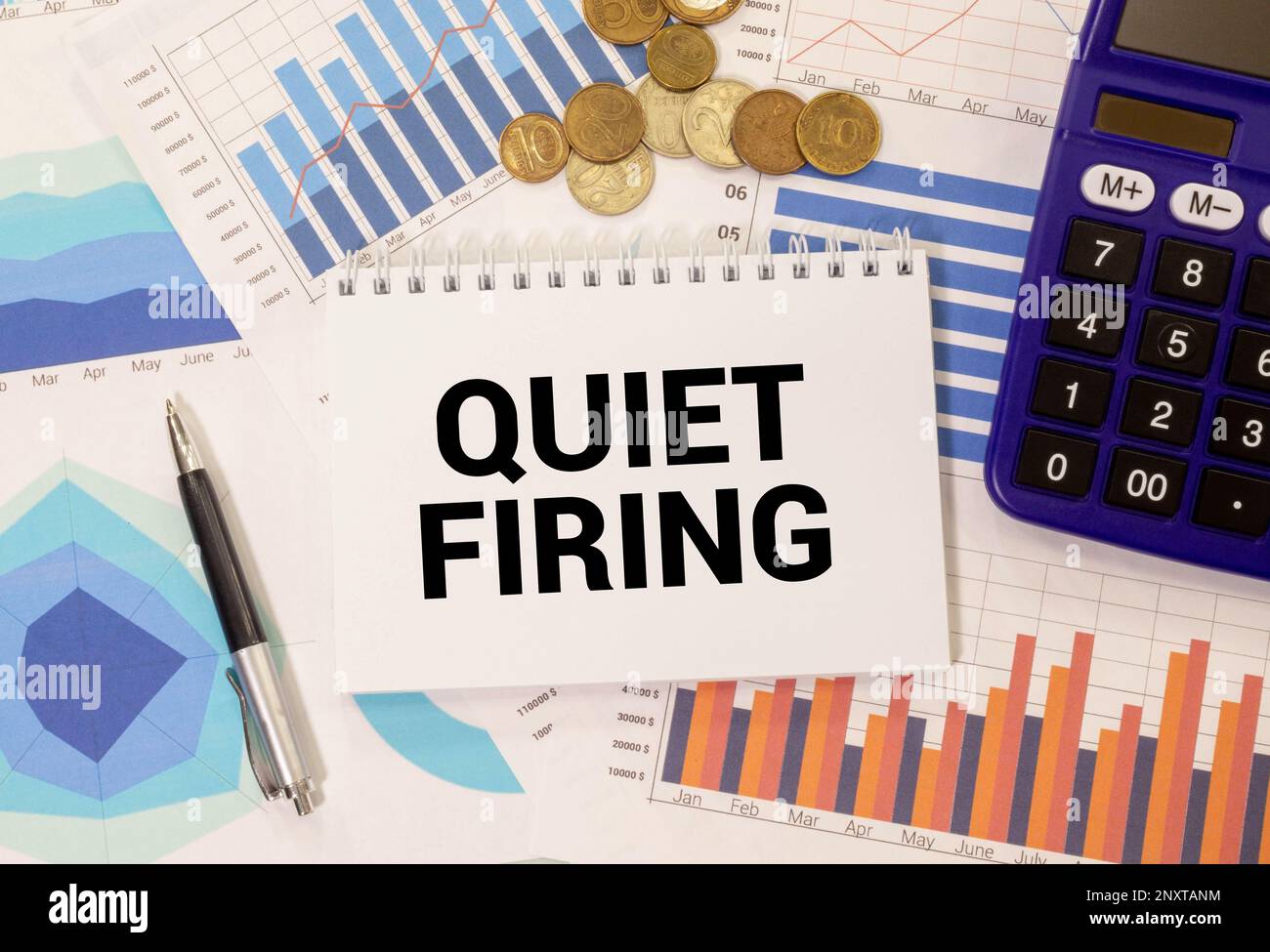 Quiet quitting symbol. Concept word Quiet quitting on wooden blocks ...