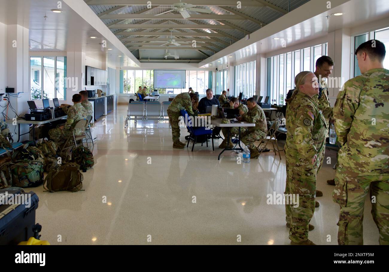 Migrant landings hi-res stock photography and images - Alamy