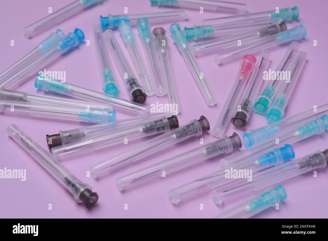 Violet needles hi-res stock photography and images - Alamy