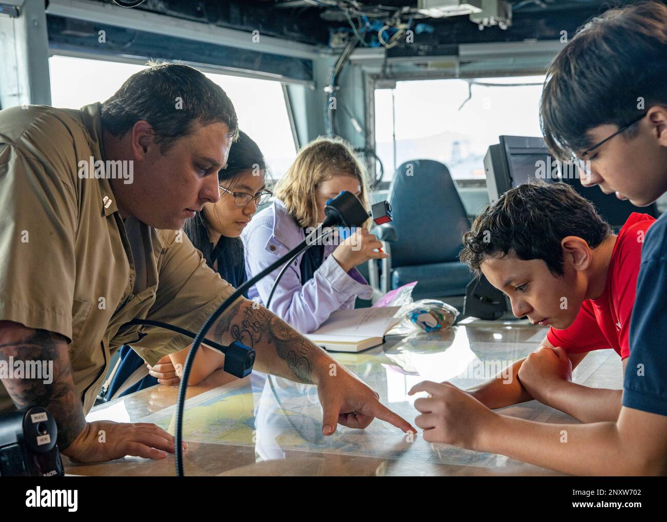 Uss mccool hi-res stock photography and images - Alamy