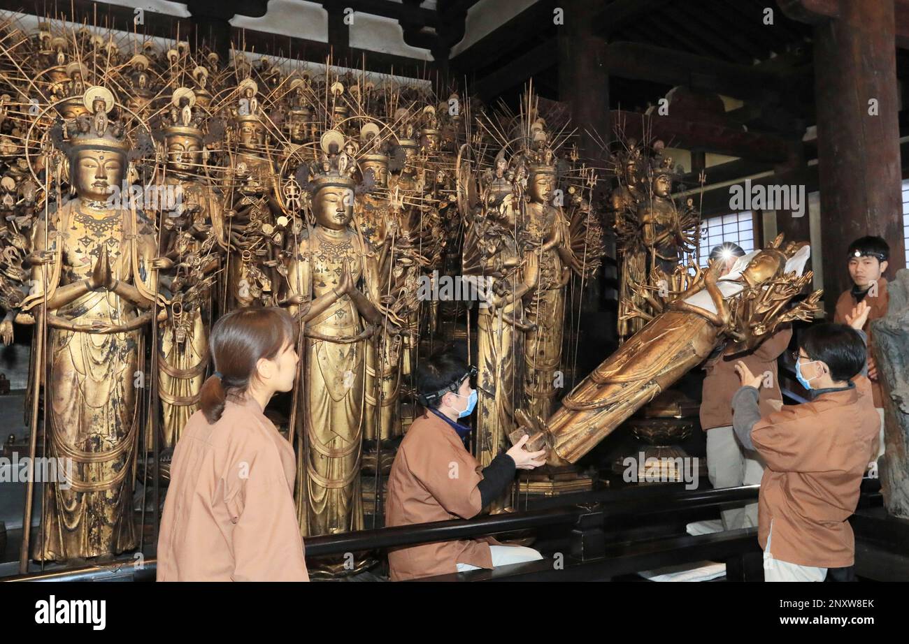All 1.001 Kannon Statues of Senju Kannon Ryuzi has completely restored ...