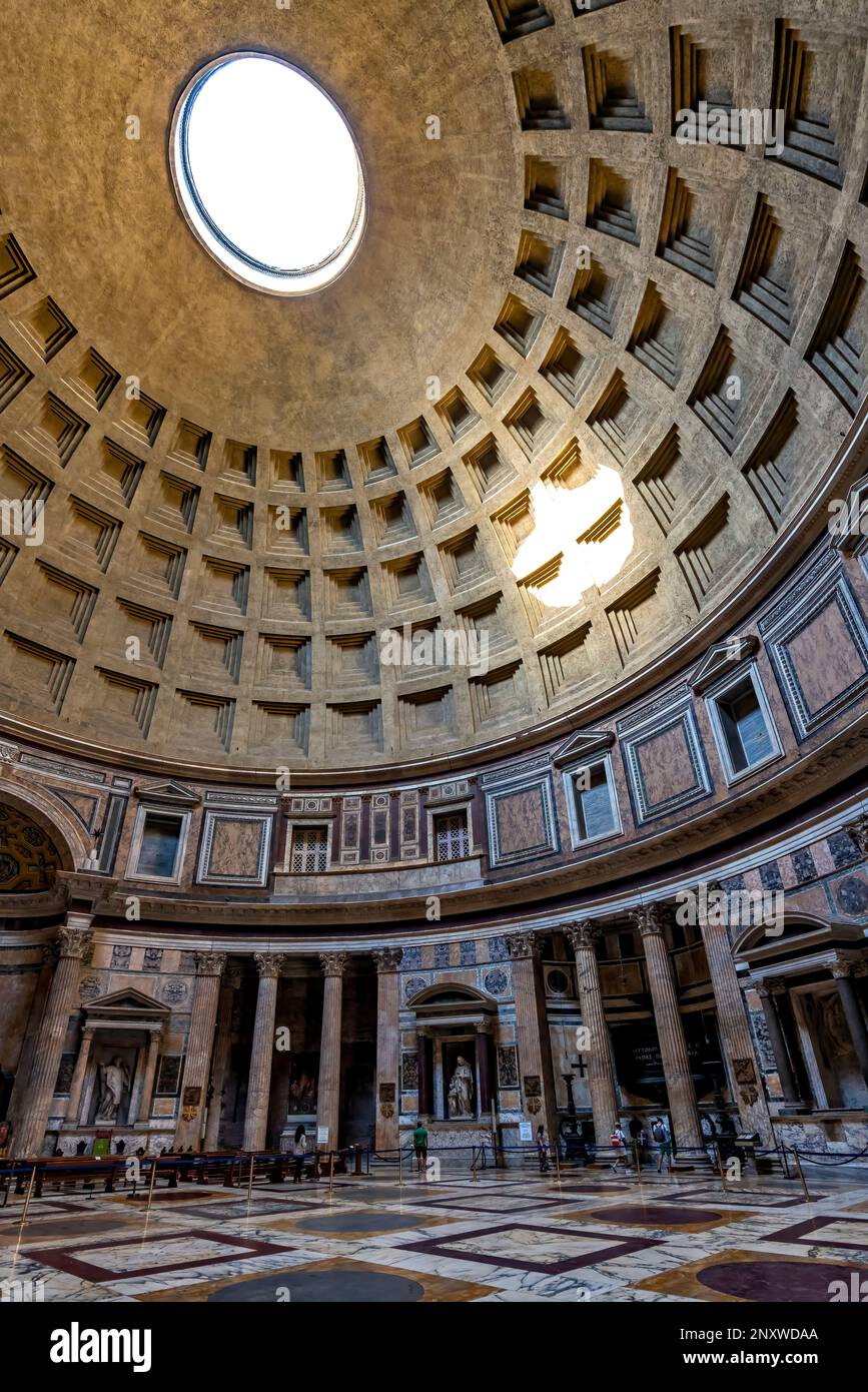 Dome roof of church interior hi-res stock photography and images - Alamy