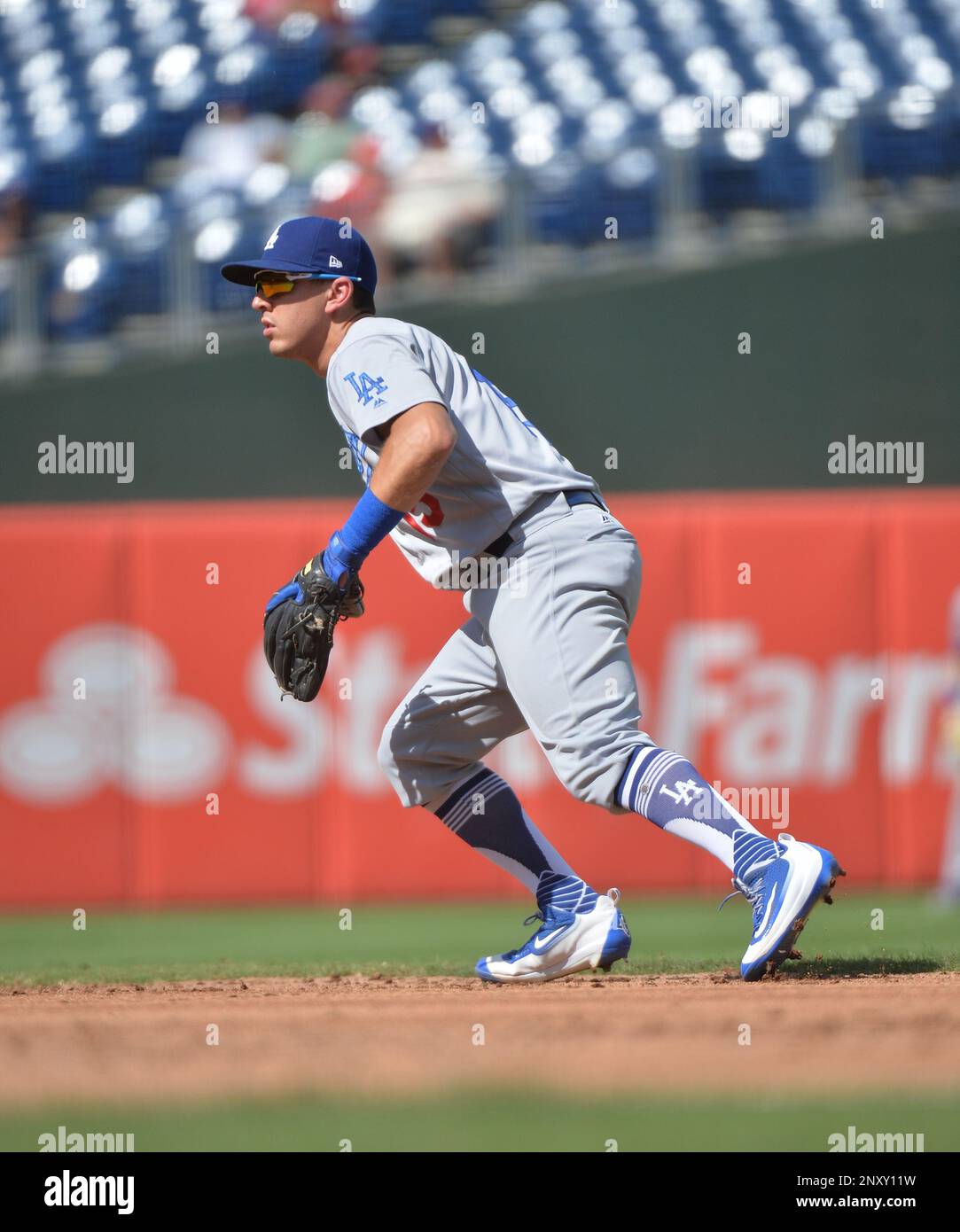 Los Angeles Dodgers infielder Austin Barnes (15) during game against ...