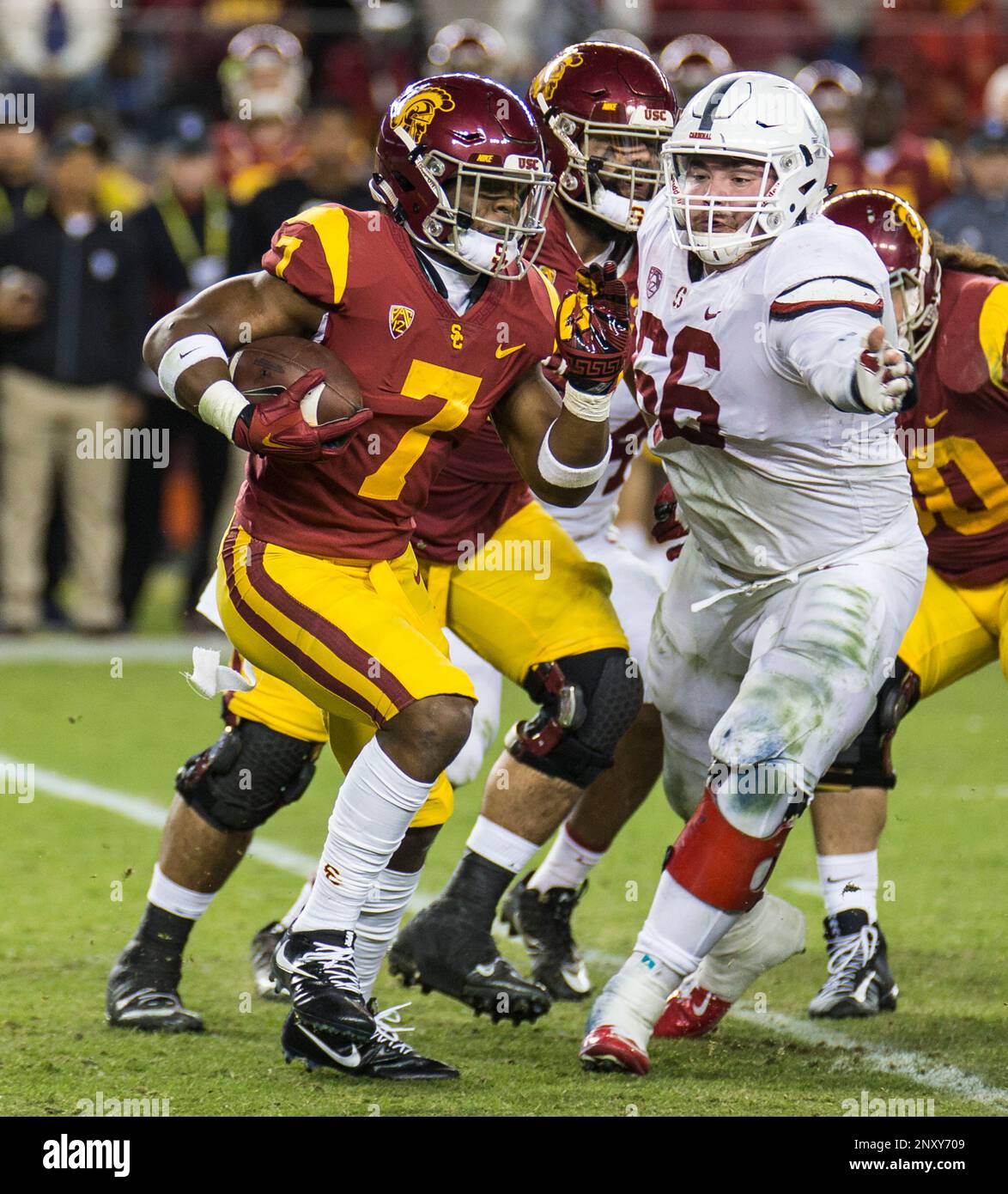 Dec 01 2017 - Santa Clara U.S.A CA USC running back Stephen Carr (7 ...